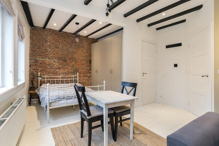 Cosy, Light & Modern Studio In Nijmegen Center - 네이메헌