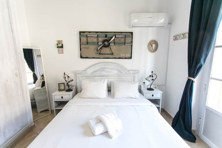 Typical And Central Apartment - Málaga