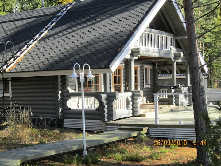 Villa Helge, Rauhaa Kaipaavalle Järven Rannassa - Savitaipale