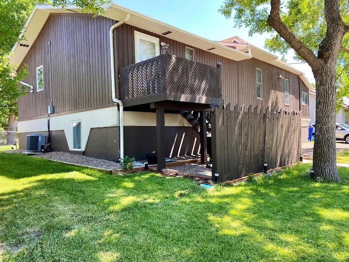 Large 3-bedroom Great Falls Get Away! - Great Falls, MT