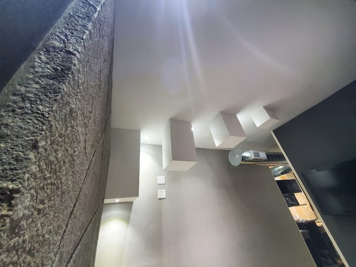 A Beautiful Loft For Your Enjoyment - Rockford