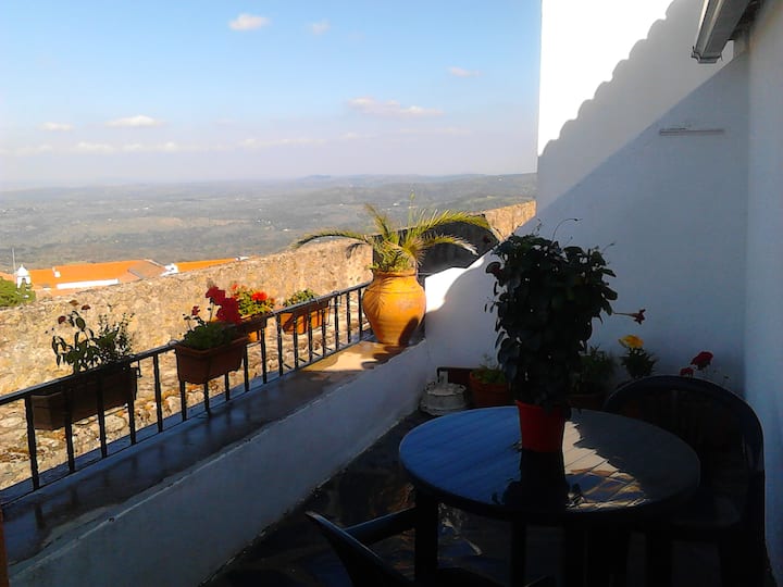 Casa O Arco Superior C/ Vista - Marvão