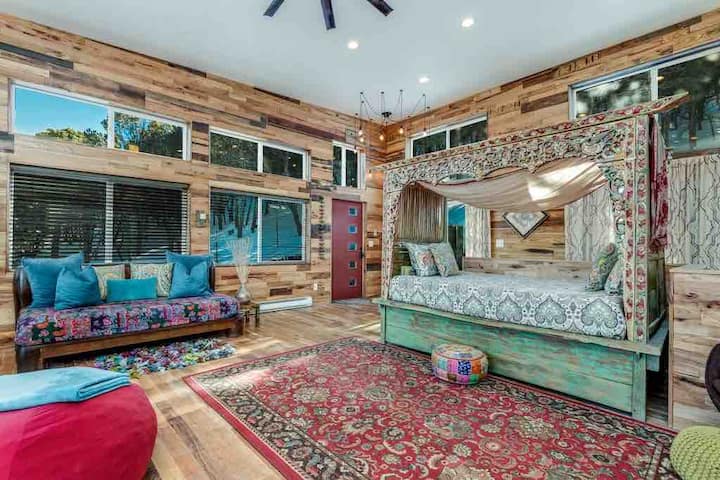 Sky Lodge/ 4000 Square Feet Of Pure Luxury! - Lake Katherine, NM