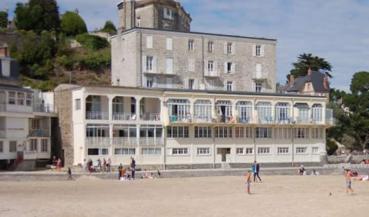 Les Pieds Dans L'eau - Saint-Jacut-de-la-Mer