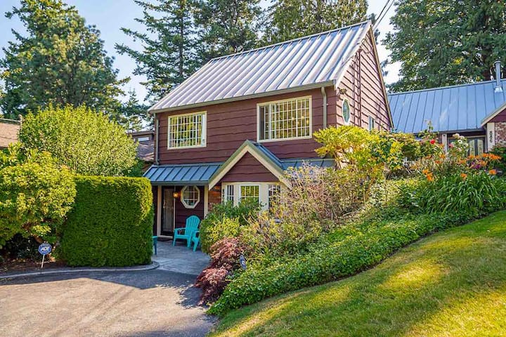 Lovely Coach House In Private, Central Location! - Delta
