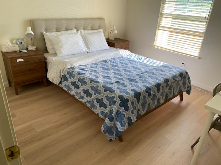 Bright And Spacious 2nd Floor Room - Bedroom #2 - Sacramento, CA