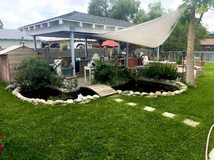 Explore Comfort With A 2bed 2bath Stay In Monrovia - Arcadia, CA