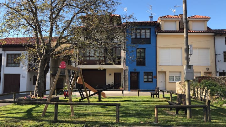 Casa Con Jardín En Porrua De Llanes - Llanes