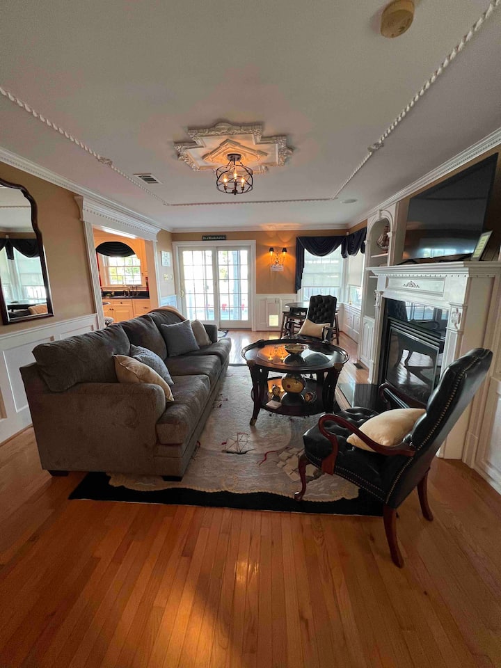 Ocean City Home On The Bay With Pool! - Ocean City, NJ