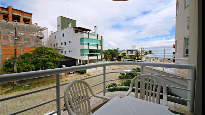 Apto 108 - Lateral Mar Mariscal/bombinhas Sc - Bombinhas