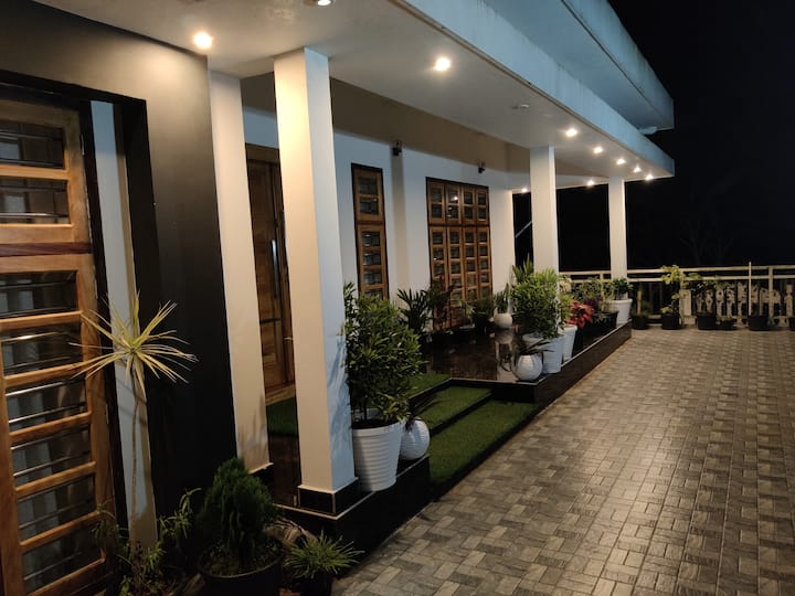 White Vivid Homestay, The Wind Beneath My Wings. - Kuttikkanam