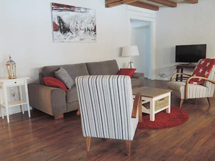 3 Hh Vanhassa Navetassa - Bedroom For Three - Naantali