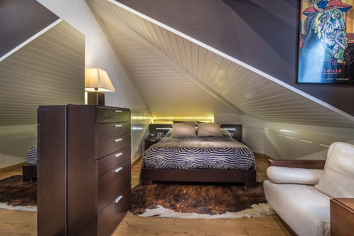 Habitación Abuhardillada En Las Brisas, Sardinero - Santander