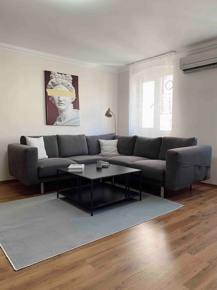 Konstantinapolis Manzaralı Modern çAtı Katı - Osmanbey