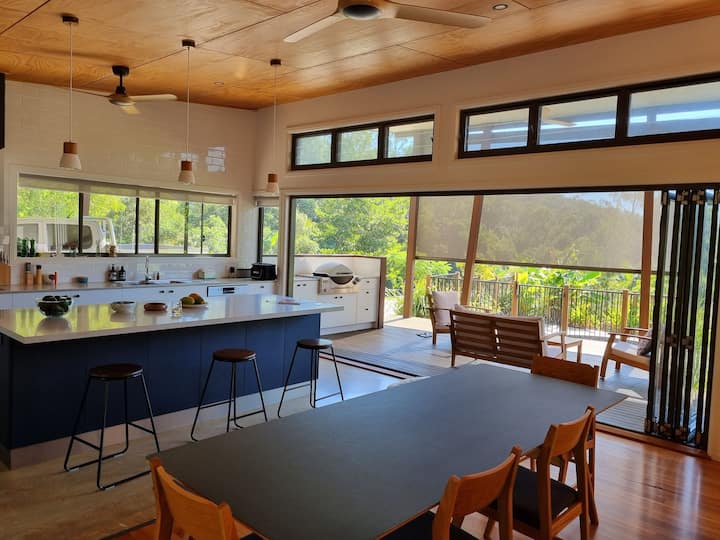 The Hinterland Retreat - Eumundi