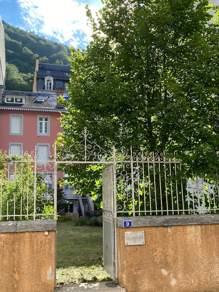 Bel Appartement 8 Pers Avec Linge Parking Jardin - Cauterets