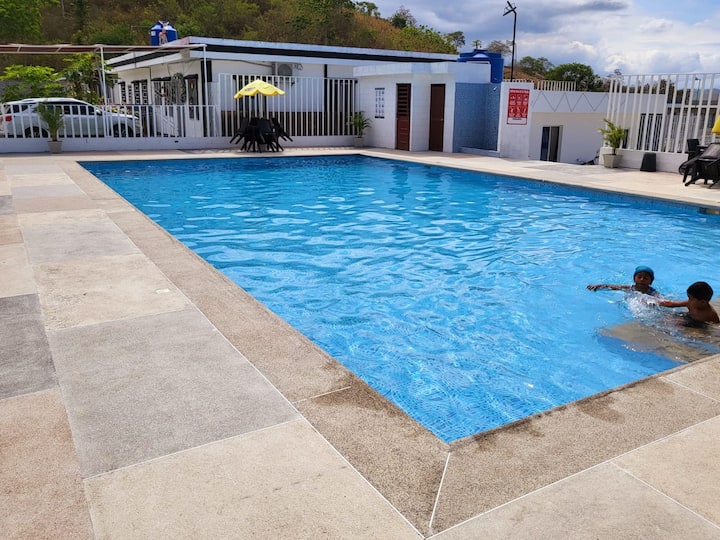 Casa Vacacional En Tonsupa -