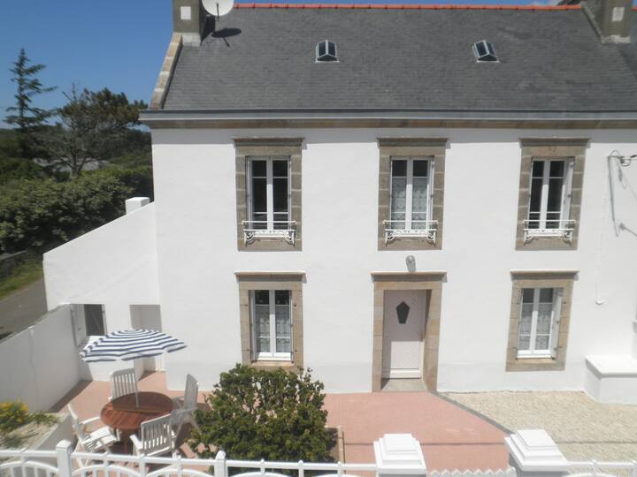 Maison à Primelin - 2 Minutes à Pieds De L'océan - Plogoff