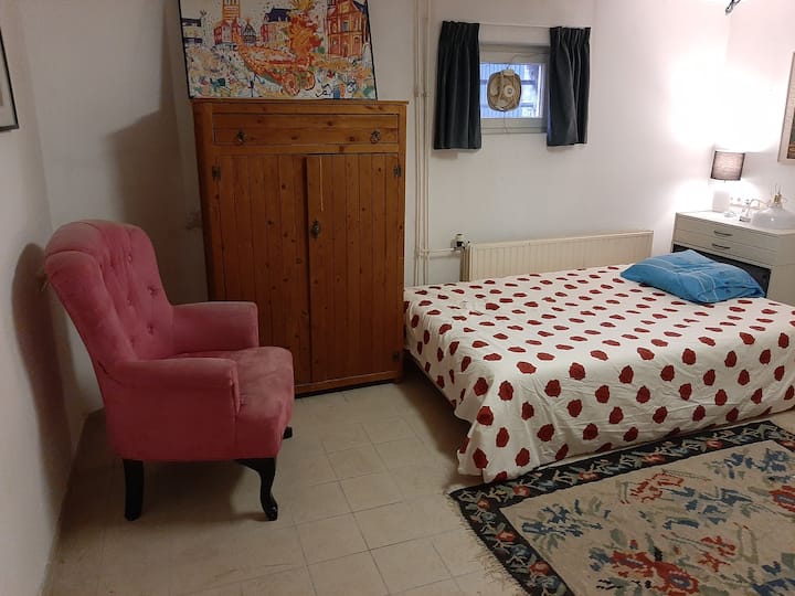 Room In Souterrain 1 - Sittard