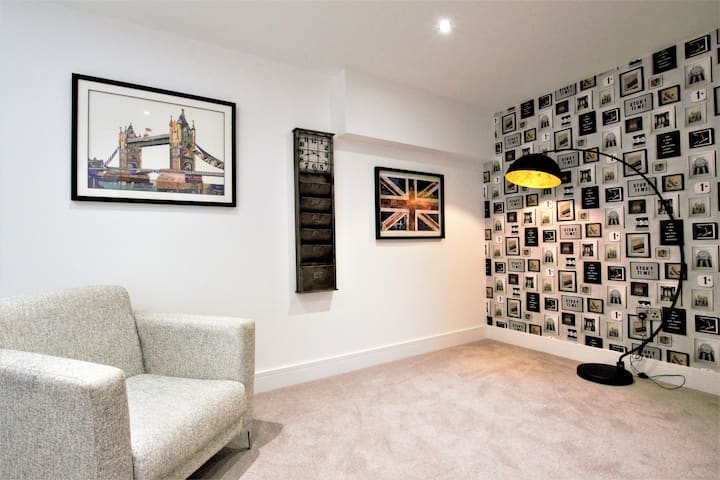 Rowan Tree #2 - Garden Apartment - Your Apartment - Bristol
