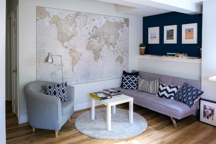 Spacious Private Suite W/ Full Kitchen Near Subway - 多倫多
