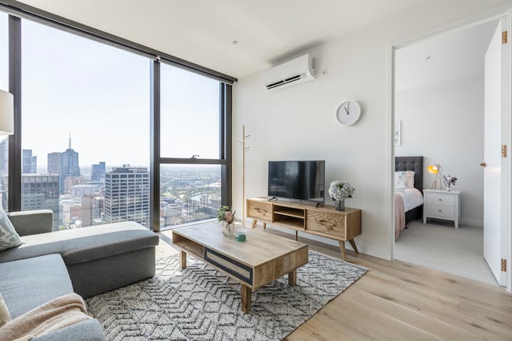 City Center 48/f Free Tram, 1 Bdr +Workspace - Melbourne