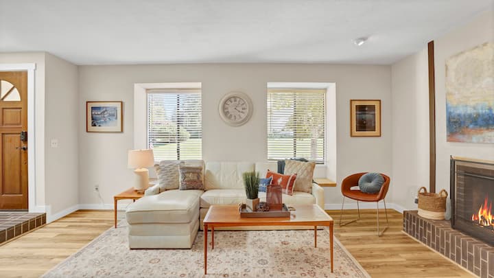 New! Gig Harbor Villa - Private & Peaceful Retreat - Gig Harbor, WA