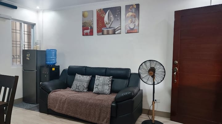 Home In Daraga (Fully Airconditioned) - Legazpi City