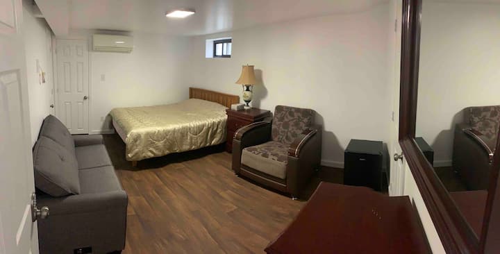 Home, Sweet Home :-) English, русский, עברית - Great Neck, NY