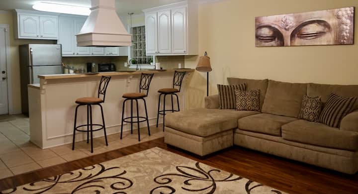 Spacious, 3br Mins From Lsu Stadium - Louisiana