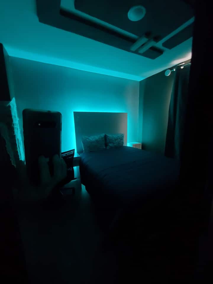 Enjoy Our Studio D - Rockford, IL