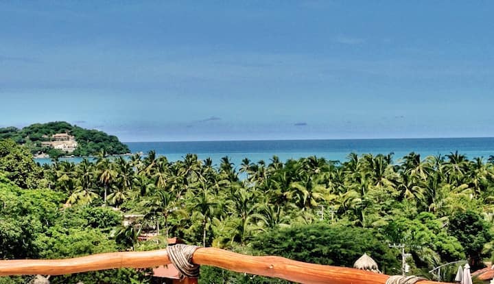 ⦿ Gorgeous 3br/3ba Two Story Penthouse @ Almendros - Sayulita
