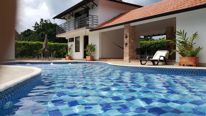 Rest House Villavicencio - Villavicencio