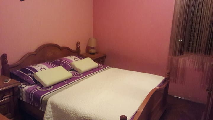 Kotor ❤ Of Old Town Central Double Room Cinema Sq - コトル