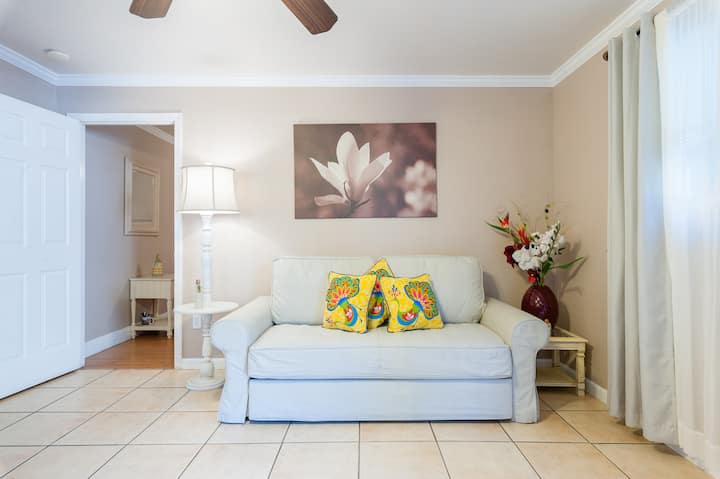 Private Home With Free Parking & Large Garden - Evergreen – San Jose
