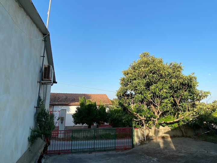 Rilassante Casa Di Campagna, A Pochi Km Dal Mare - Roccella Ionica