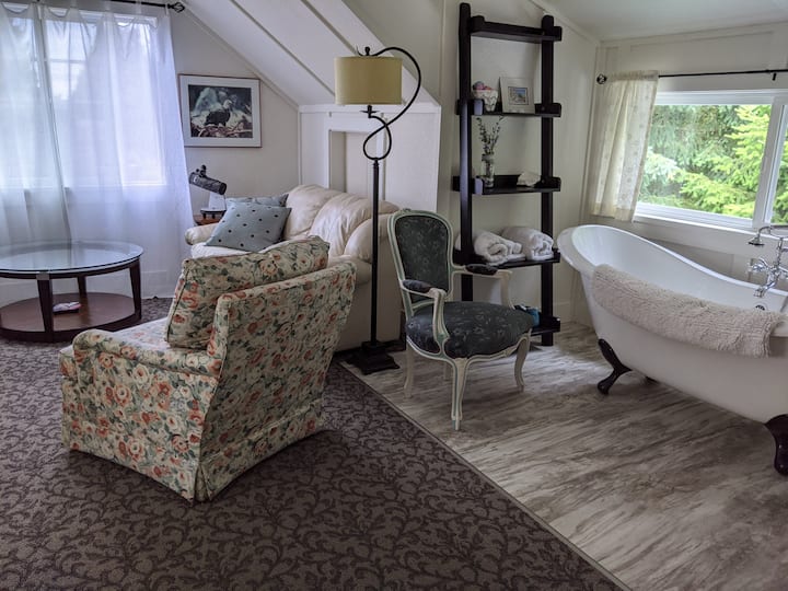 Heart Rock House - Parksville