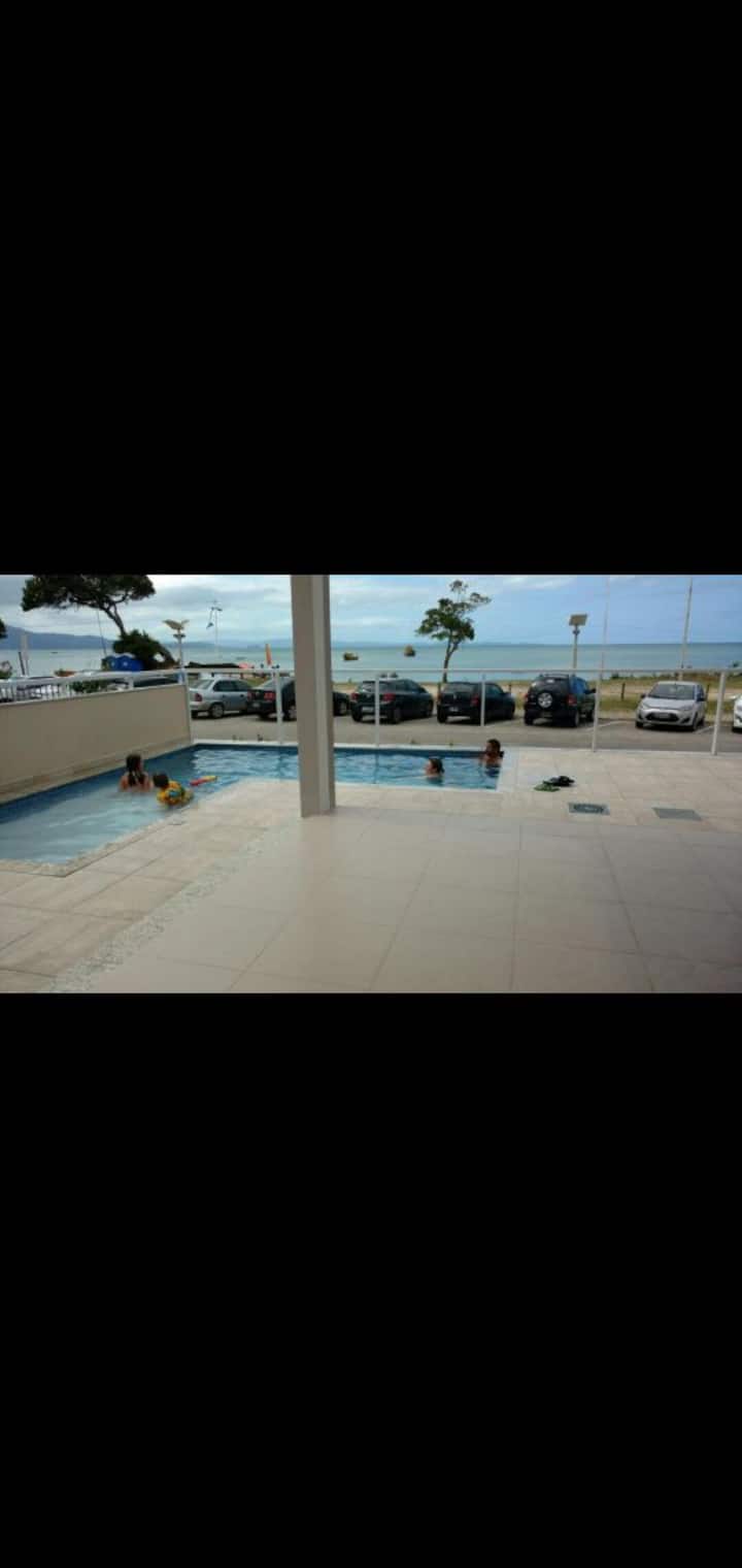 Apartamento Pé Na Areia - Florianópolis