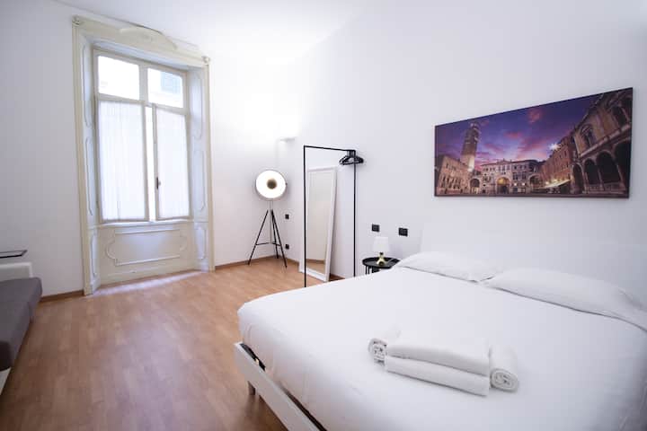 Room Sette - Verona