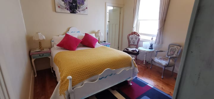 Close Geelong Station Europe Style Ensuite Room4 - Geelong