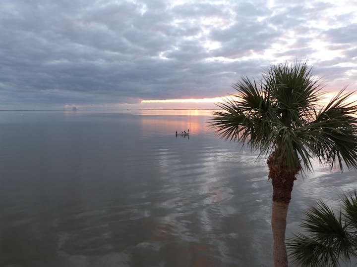 Watch Spacex Launches From This Waterfront Condo - Titusville, FL