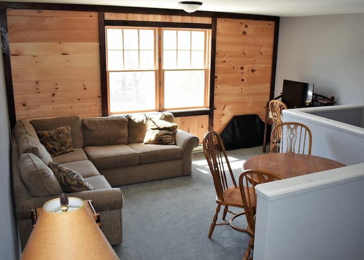 The New England Room : Zuhause~lake Placid Village - Lake Placid, NY
