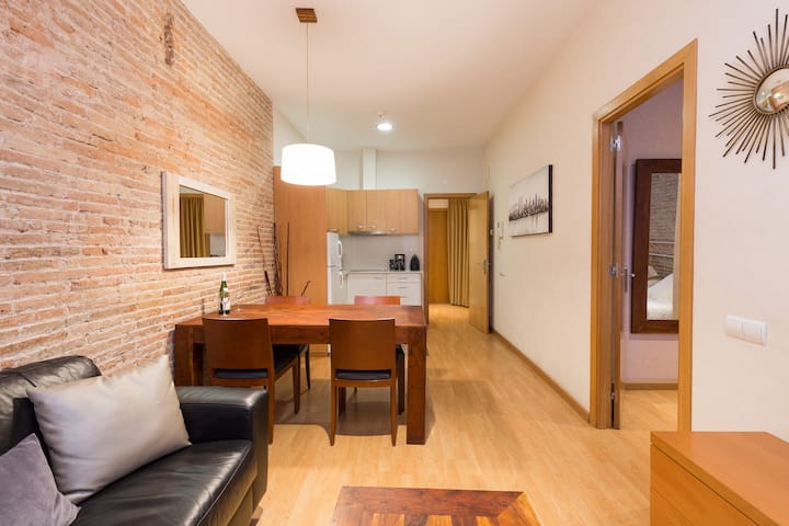 Dép 2 Pièces Centre Ville Bcn. Location X Mois - Barcelona