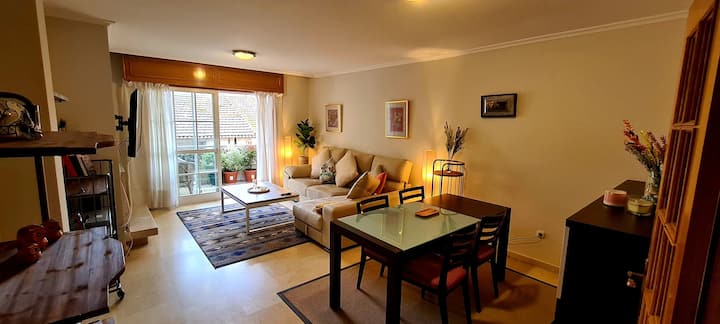 Centro Apartamento Con Balcón - El Grove