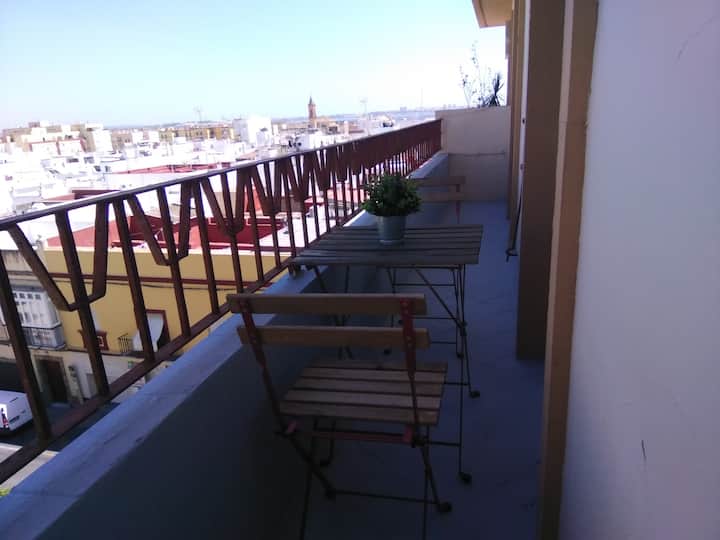 Piso Acogedor Para Familias Y Gente Tranquila - Puerto Real