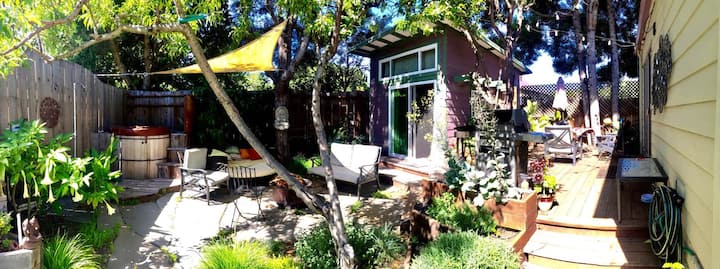 Solar-powered Tiny House - With Bike! - Berkeley, CA