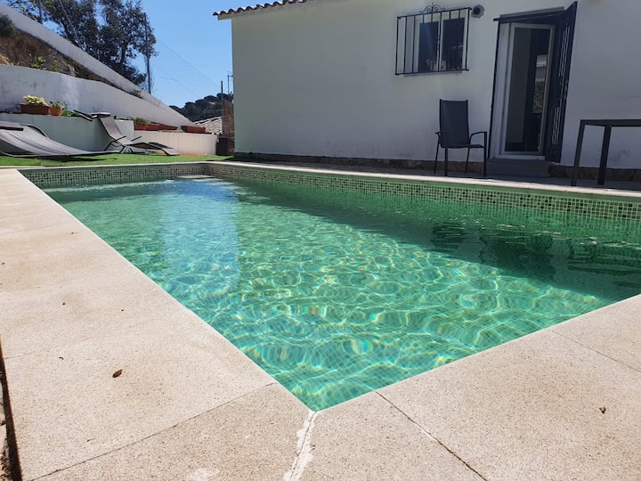 Villa Avec Piscine, 8 Kms Plages, Vue Incroyable - Catalogne