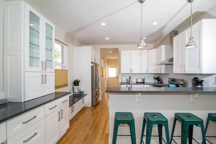 Lohi Mod - Denver, CO