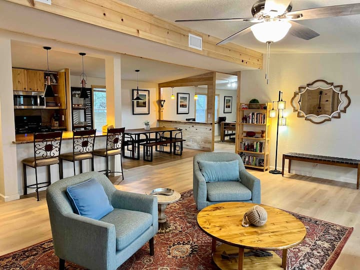 Blanco River Retreat - Wimberley, TX