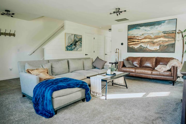 Family Friendly, Fenced Yard & Bbq! Minutes To Slc - Farmington, UT
